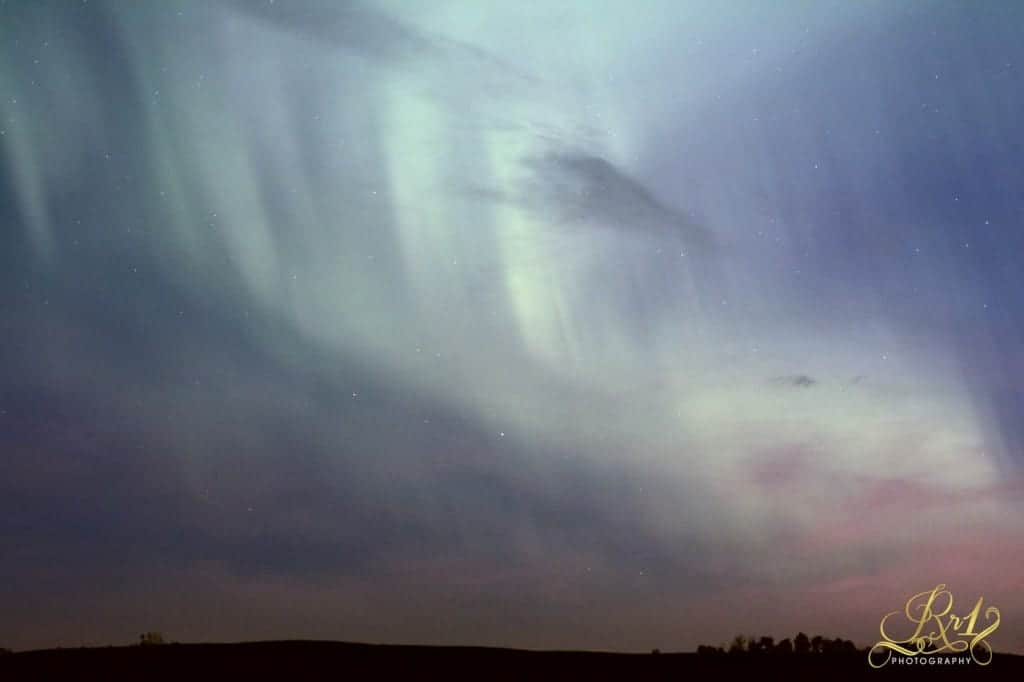 How to Photograph the Aurora Borealis (Made Easy!) - Improve Photography