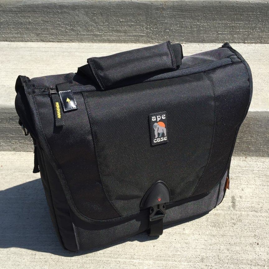 17 Camera Messenger Bags (Hands-On Review): What's the best messenger ...